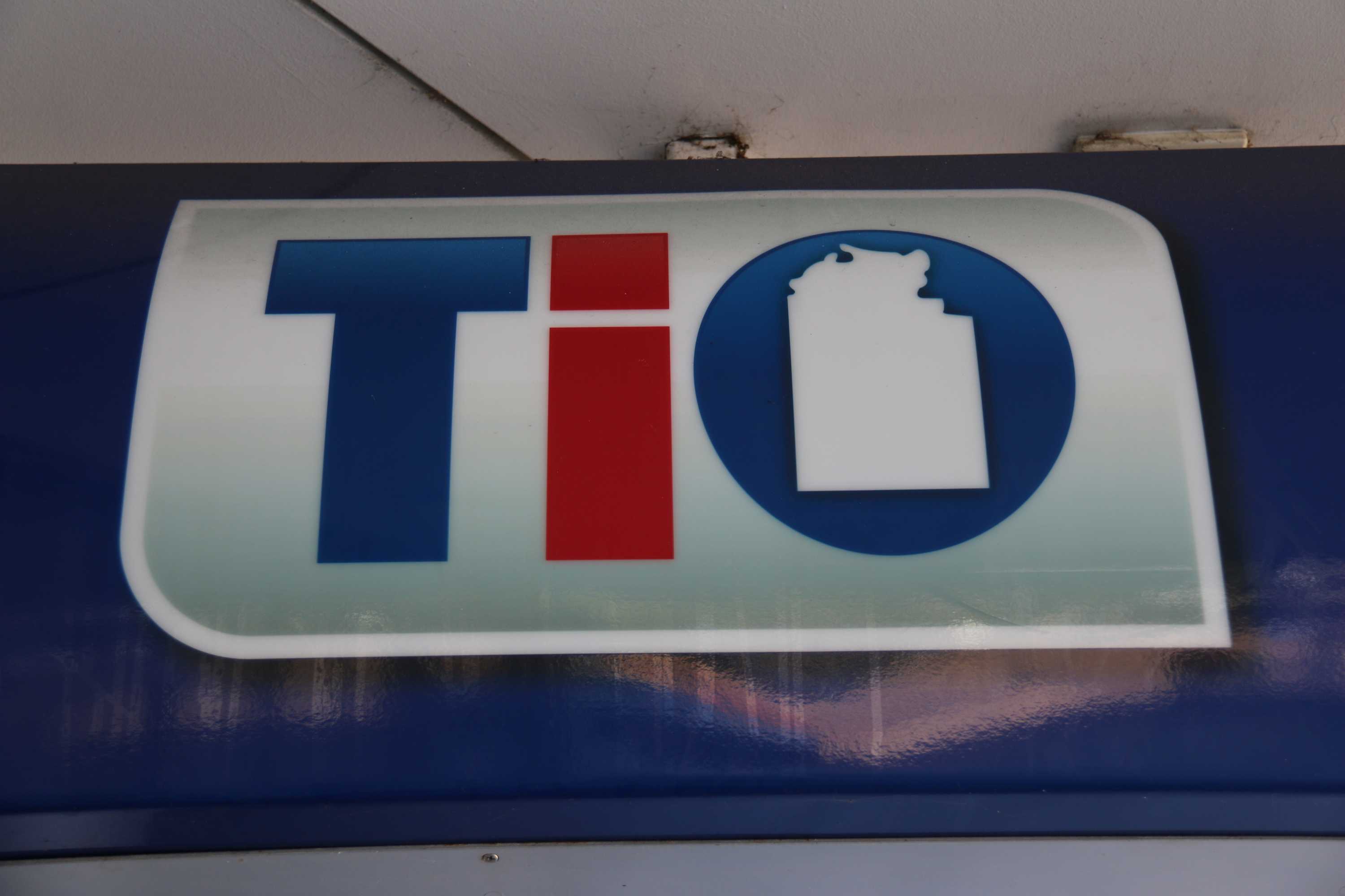 TIO sale to be put to NT Cabinet, Chief Minister Adam Giles says no ...