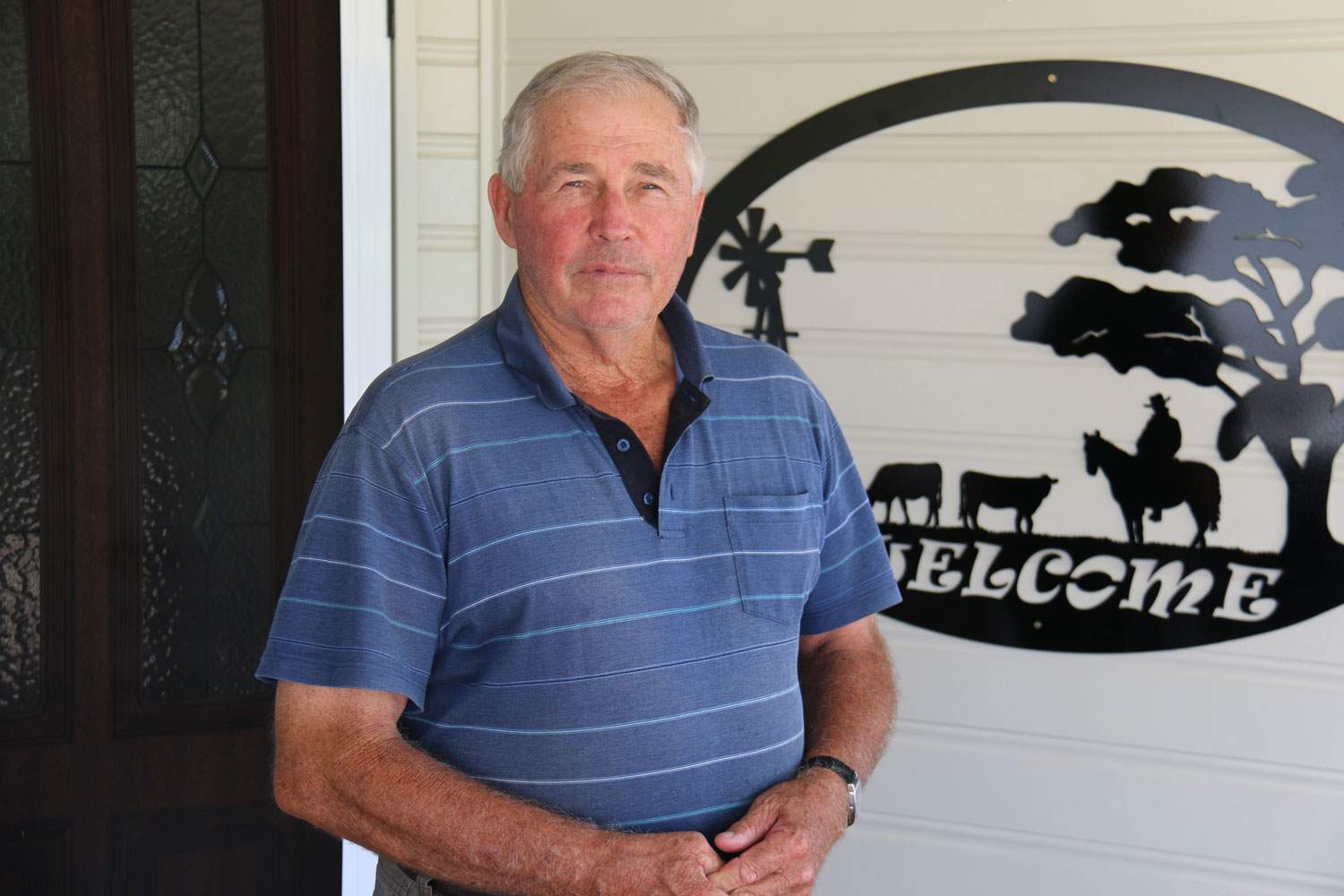 Hole in Queensland dam sparks evacuations at Talgai - ABC News