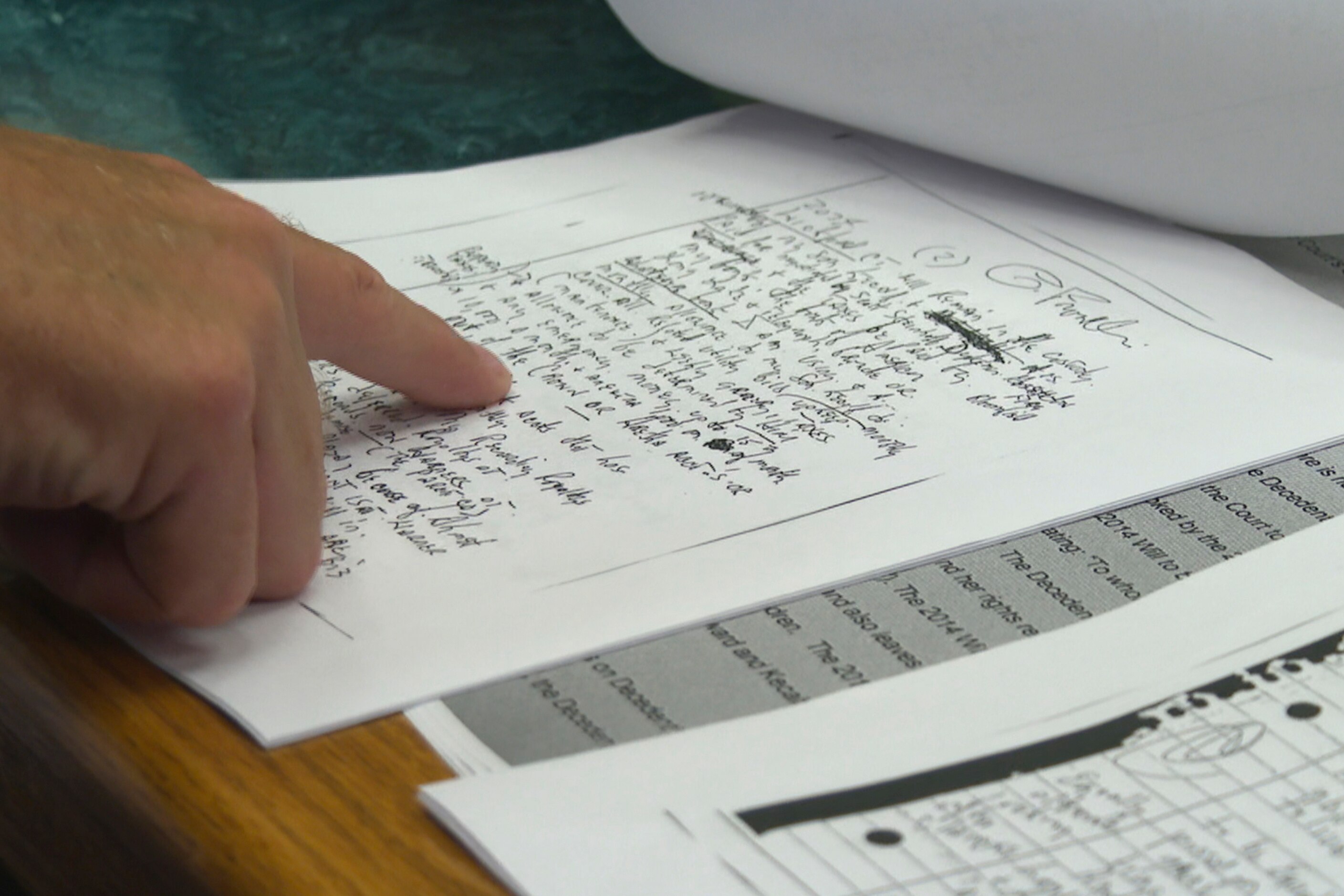 Jury finds that a document found in Aretha Franklin's couch after her ...