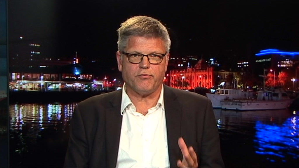 Tasmanian barrister Greg Barns slams Tasmania's extended border closure ...