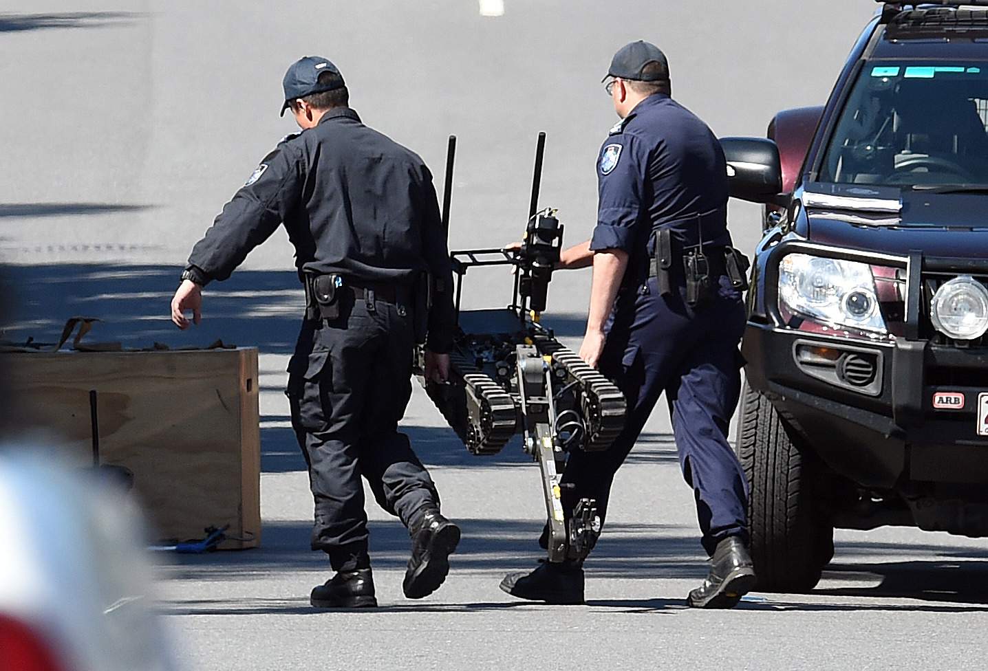 'Suspicious device' found under car in Brisbane harmless - ABC News