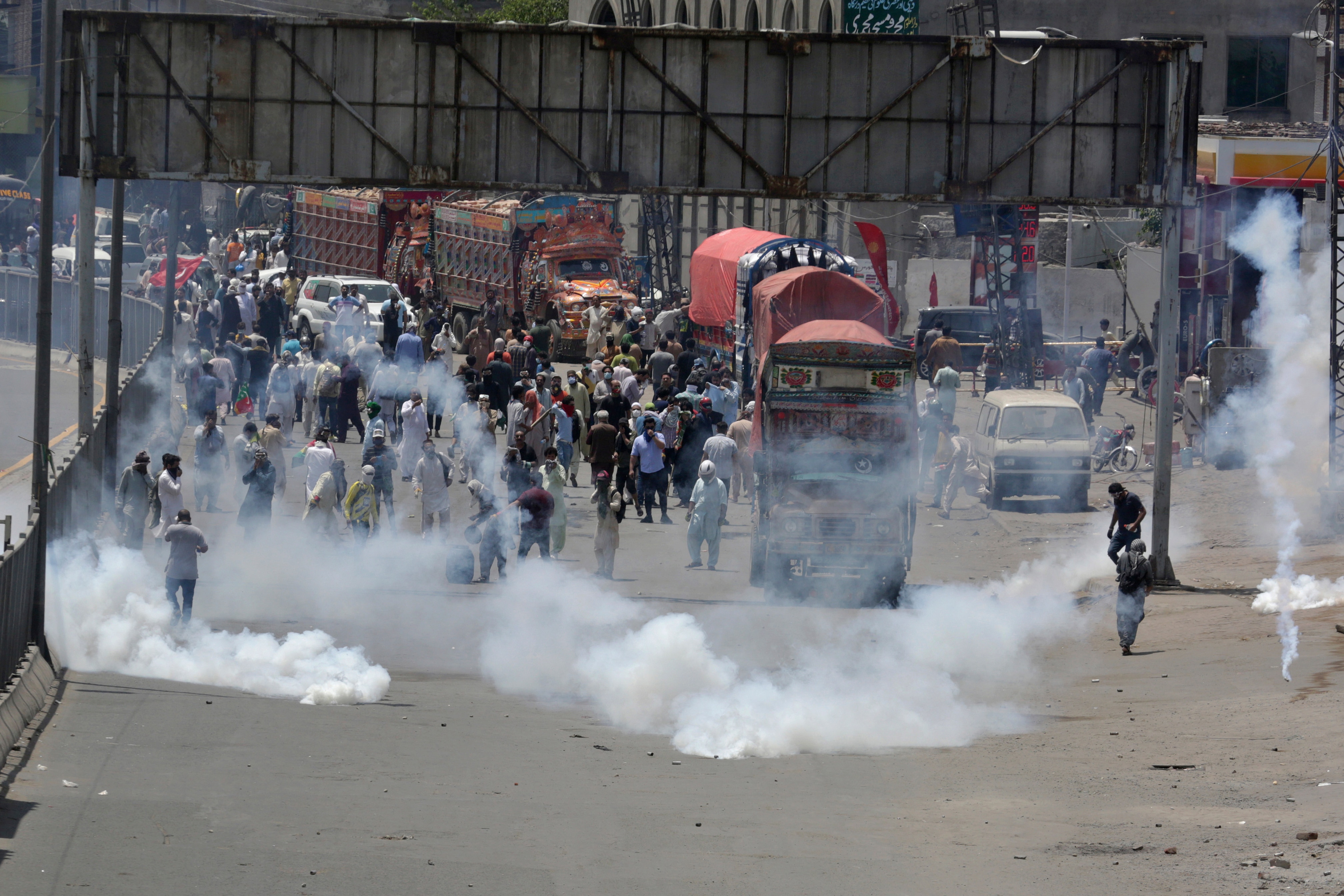 Pakistan police fire tear gas, baton-charge supporters as Imran Khan ...