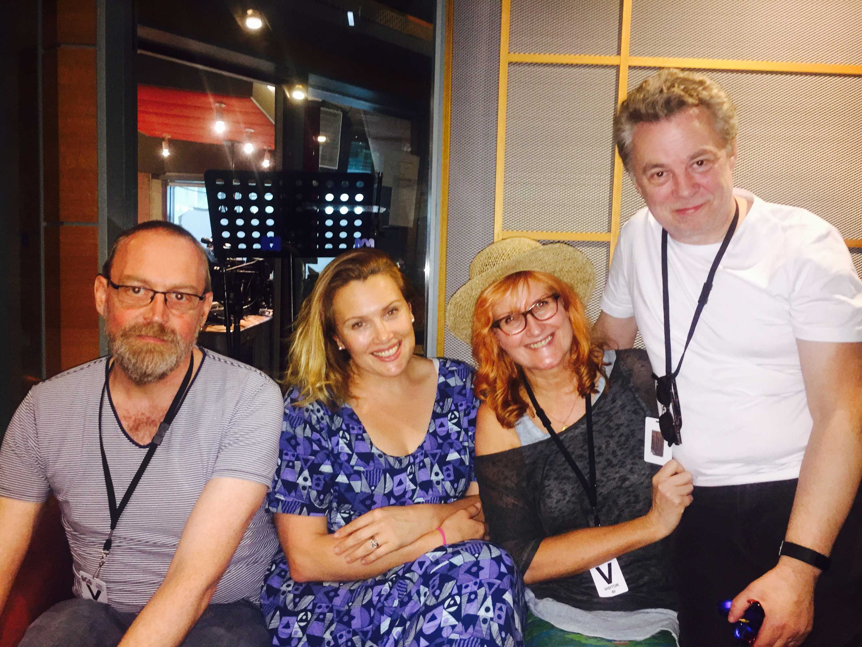 Eddi Reader joins Clare Bowditch in the studio with John Douglas and Boo Hewerdine - ABC Melbourne