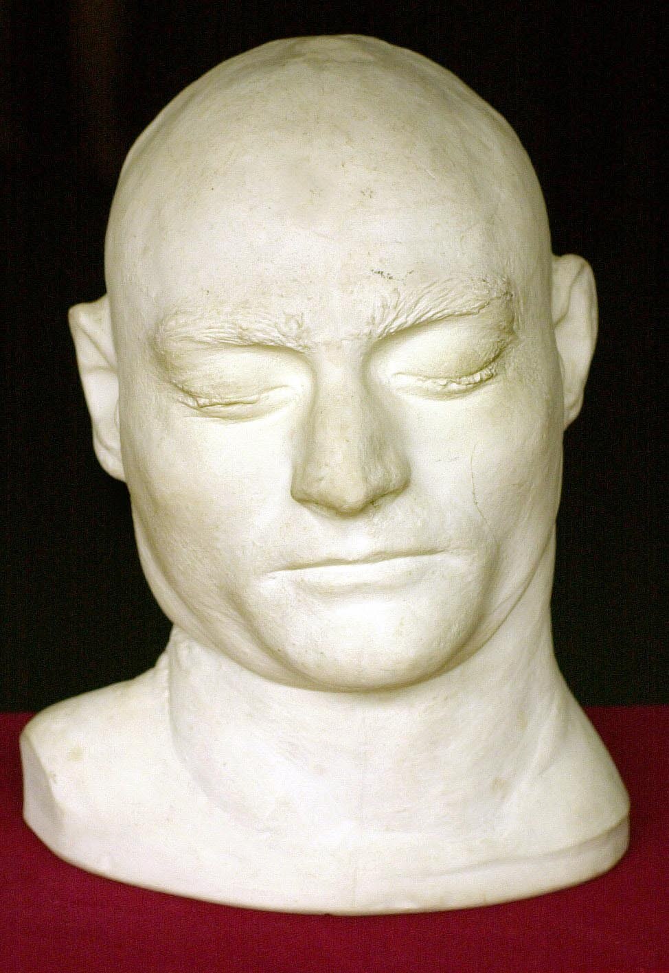 Ned Kelly's skeleton found, but skull still missing - ABC listen