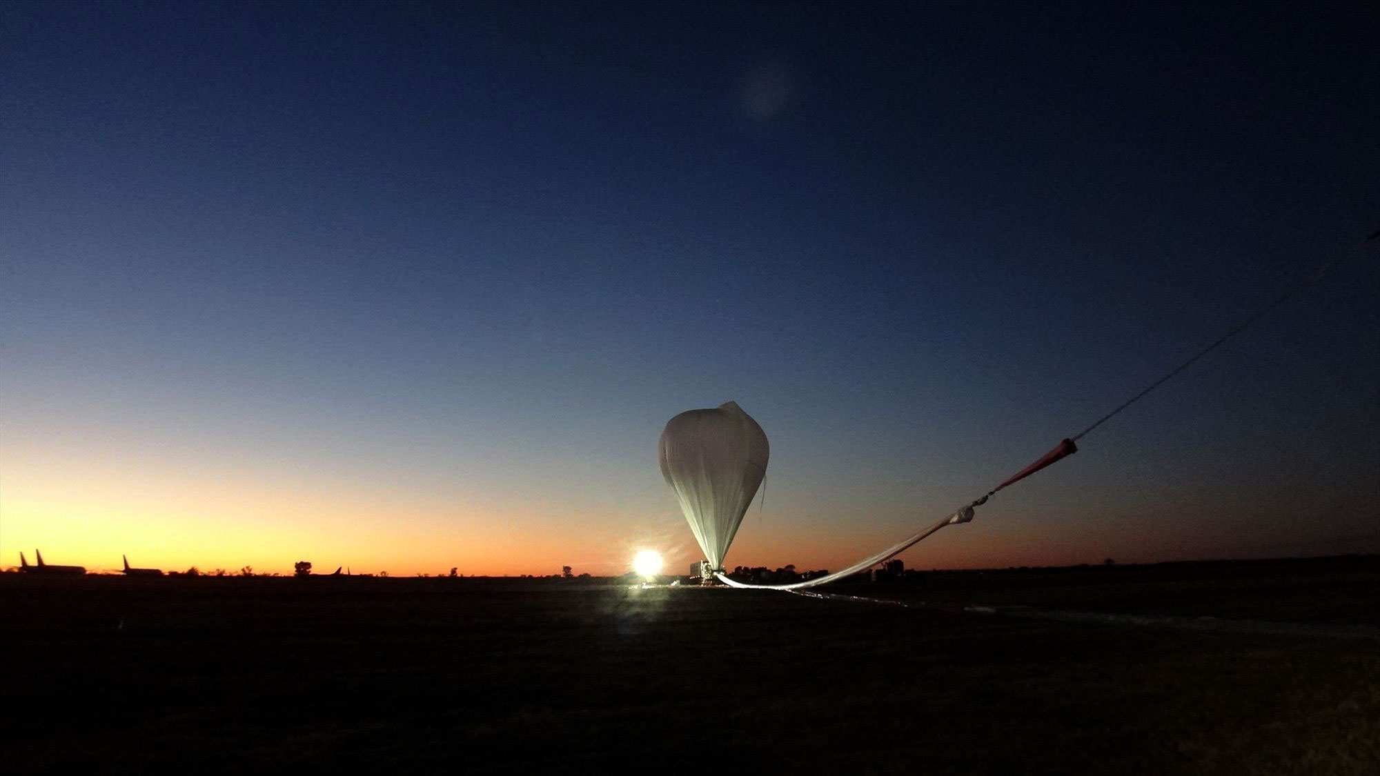 Huge research balloon launched in Alice Springs to observe neutron star ...