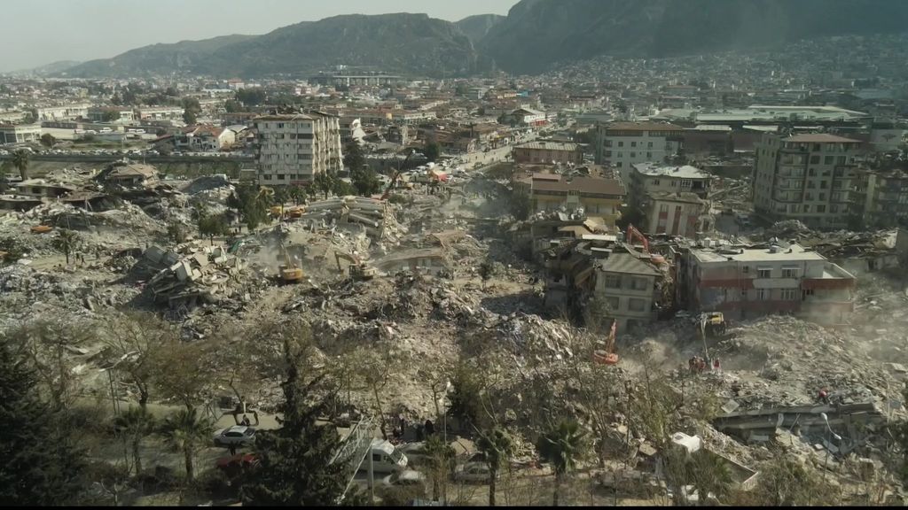 Hundreds of thousands left homeless after earthquake struck Türkiye and ...