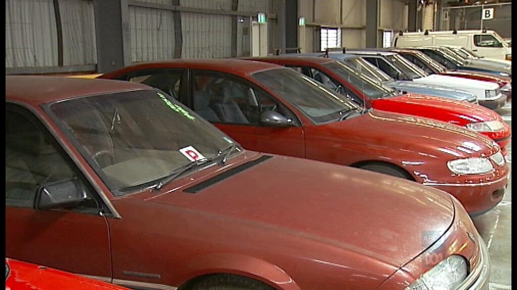 Police impound hundreds of cars - ABC News