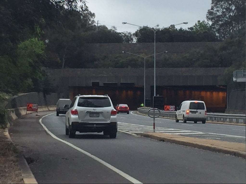 Truck removed from Canberra tunnel more than two days after crash - ABC ...