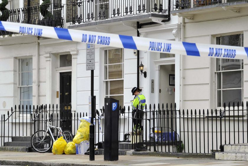 MI6 spy found murdered, stuffed in bag - ABC News