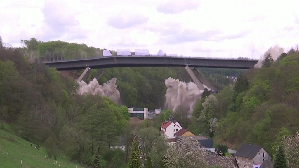 German autobahn bridge in the country's west demolished in controlled ...