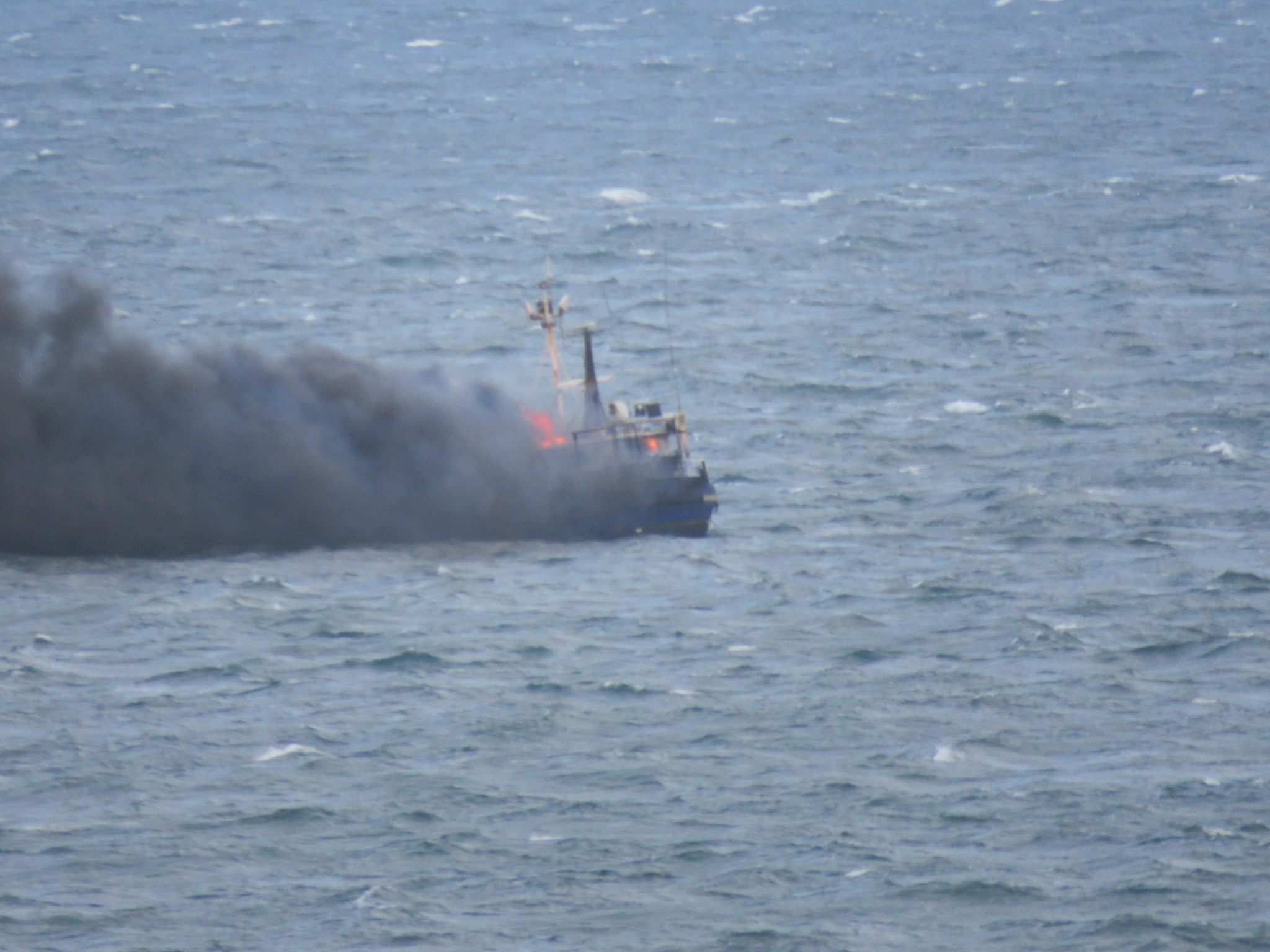 Father and son tell of 'ferocious' boat fire they were lucky to survive ...