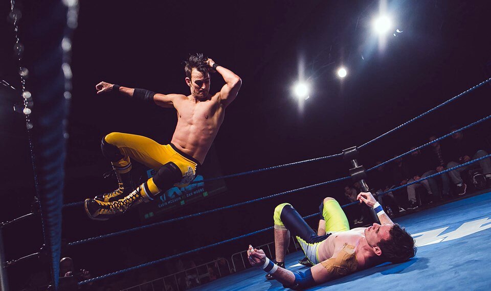 Pro wrestling debut a world away from days of Darwin's underground ...