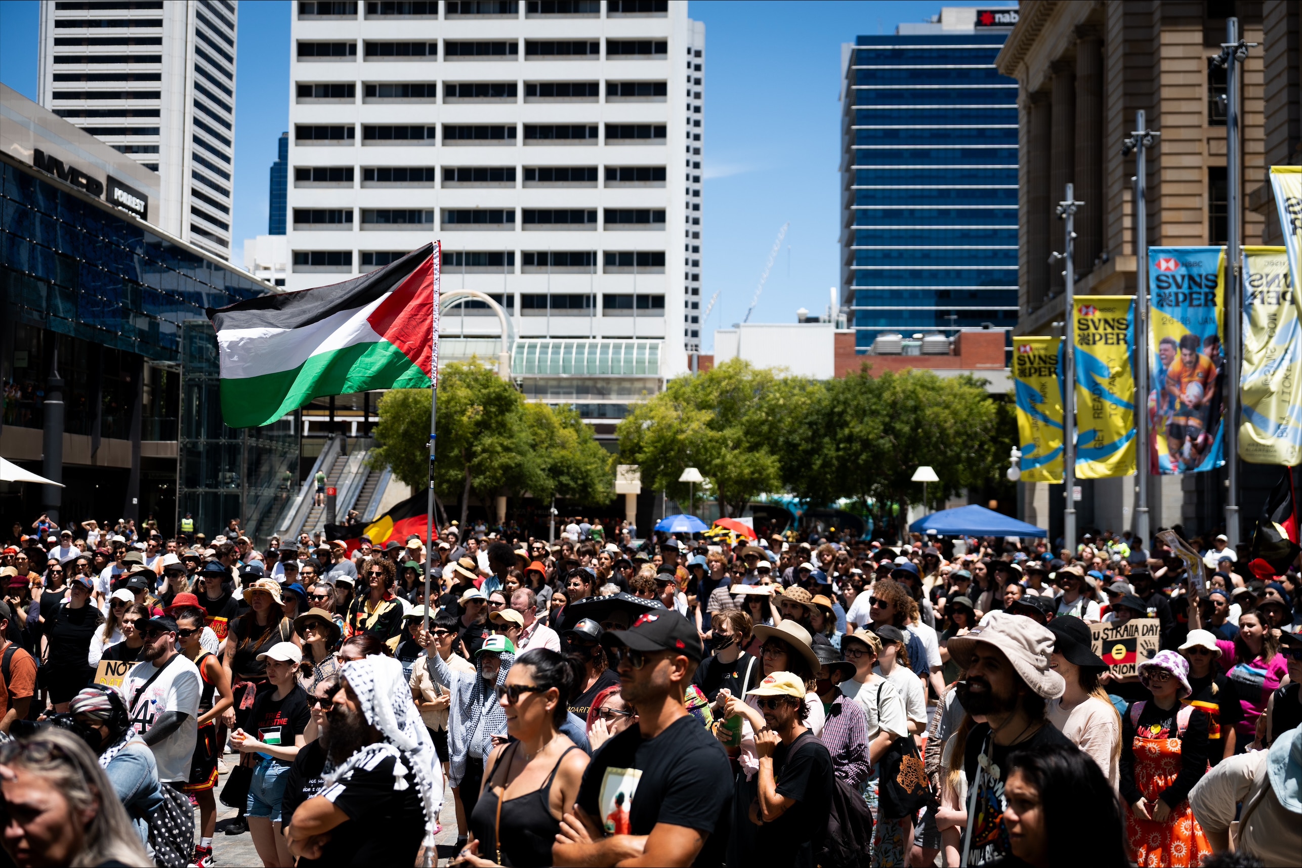 Thousands gather at Invasion Day rallies, calling for rethink of ...