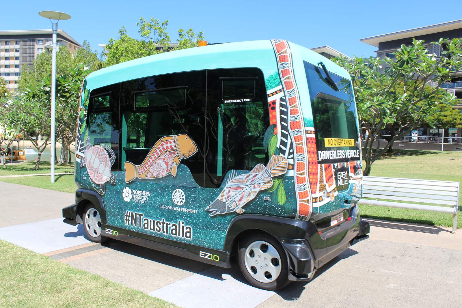 Darwin driverless bus trial continues with 'driver' still on board ...