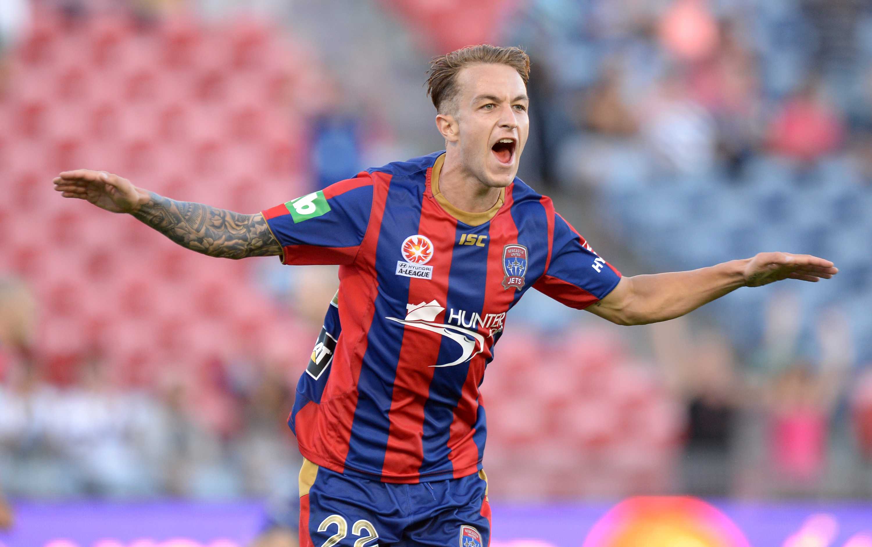 Adam Taggart named young footballer of the year - ABC News