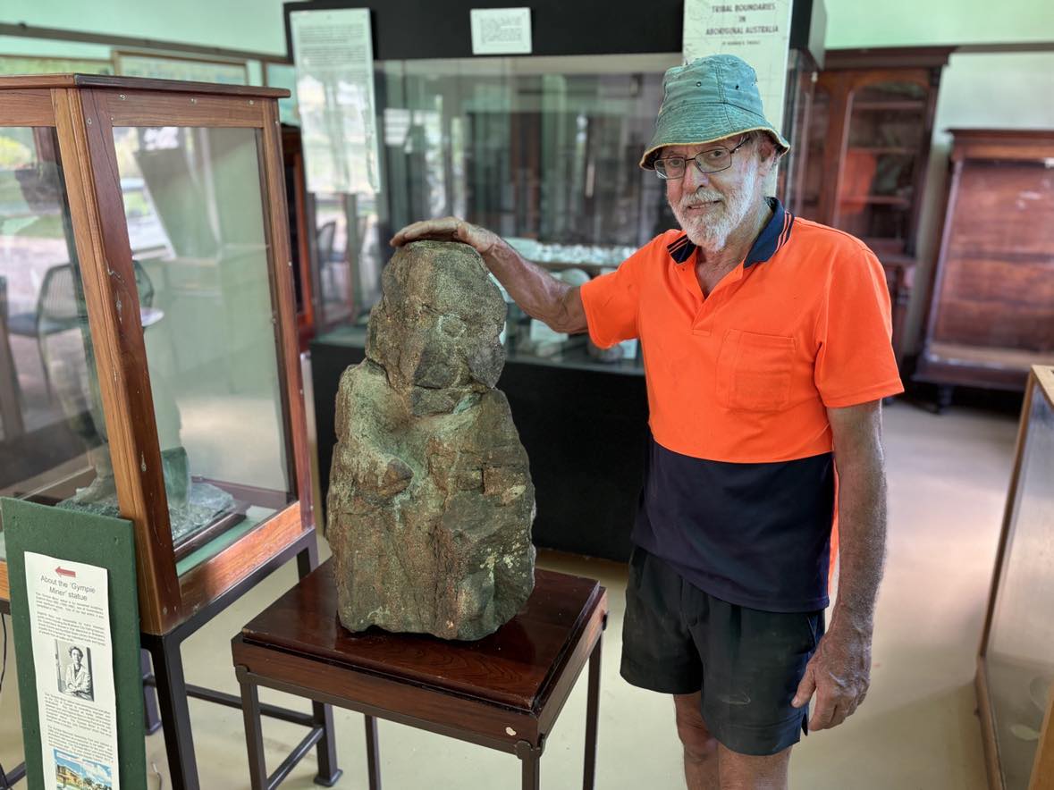 'Gympie Ape' statue found in paddock baffles museum visitors 60 years ...