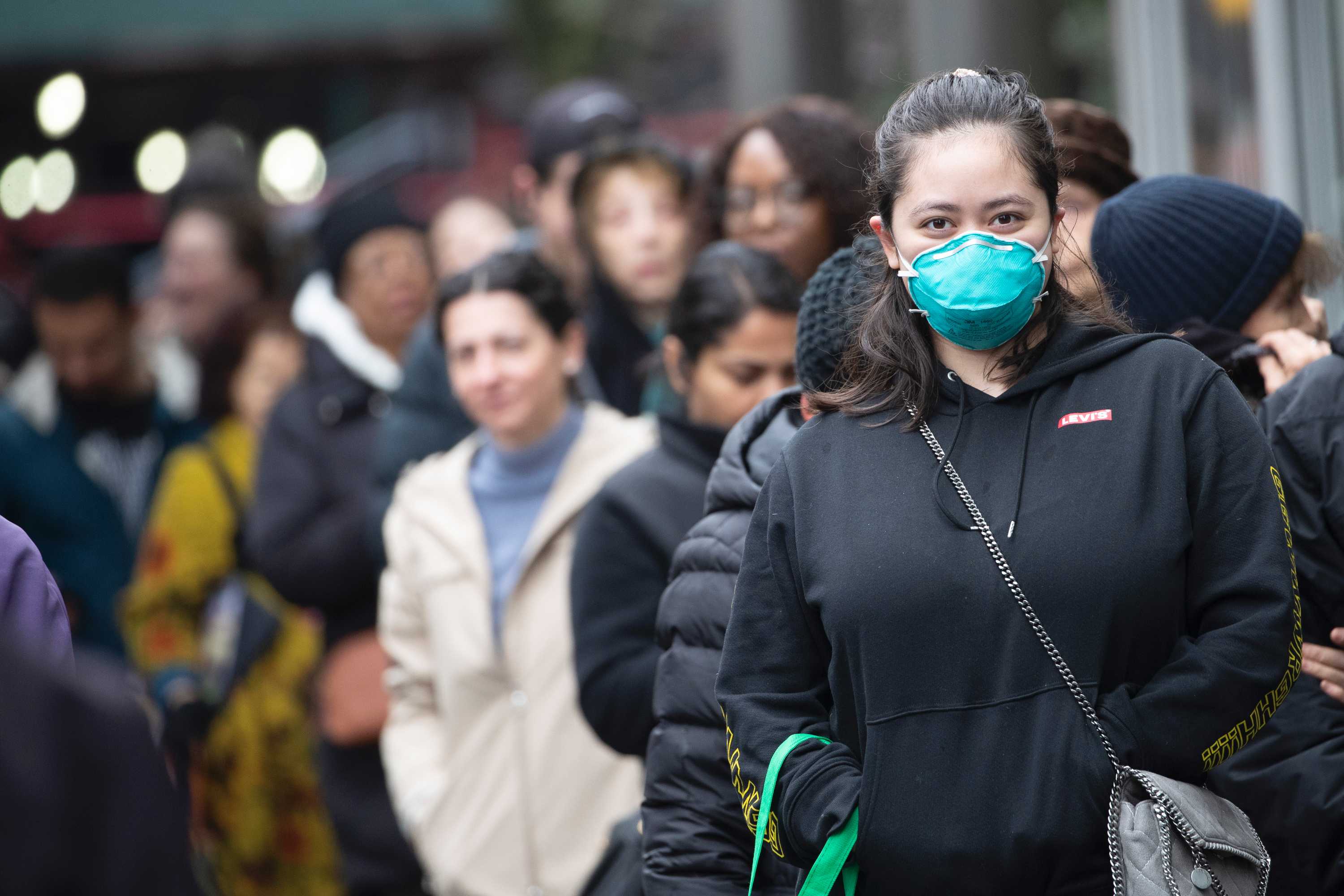There's new advice around wearing face masks in public - ABC listen