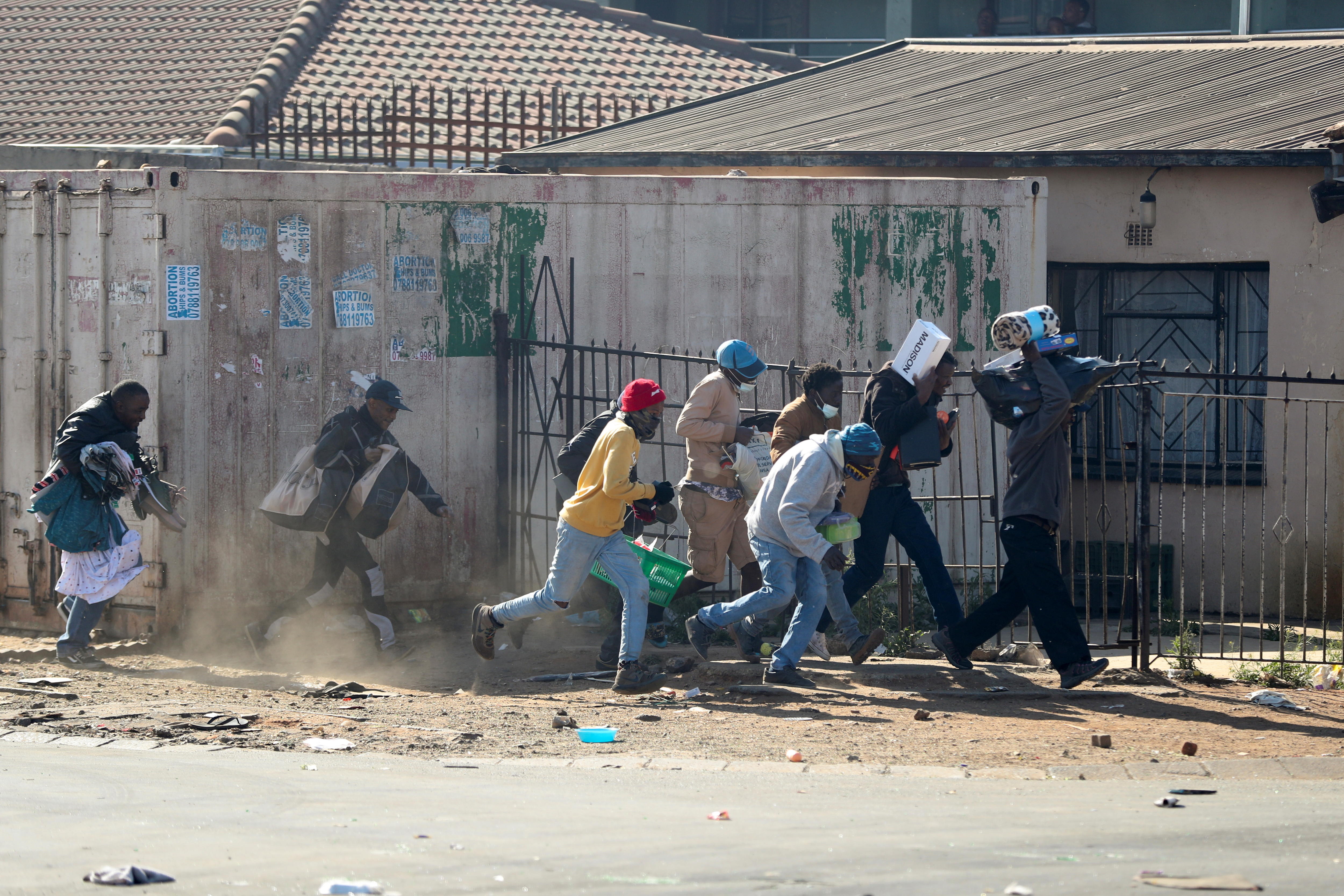 South Africa deploys troops to tackle unrest as Jacob Zuma supporters ...