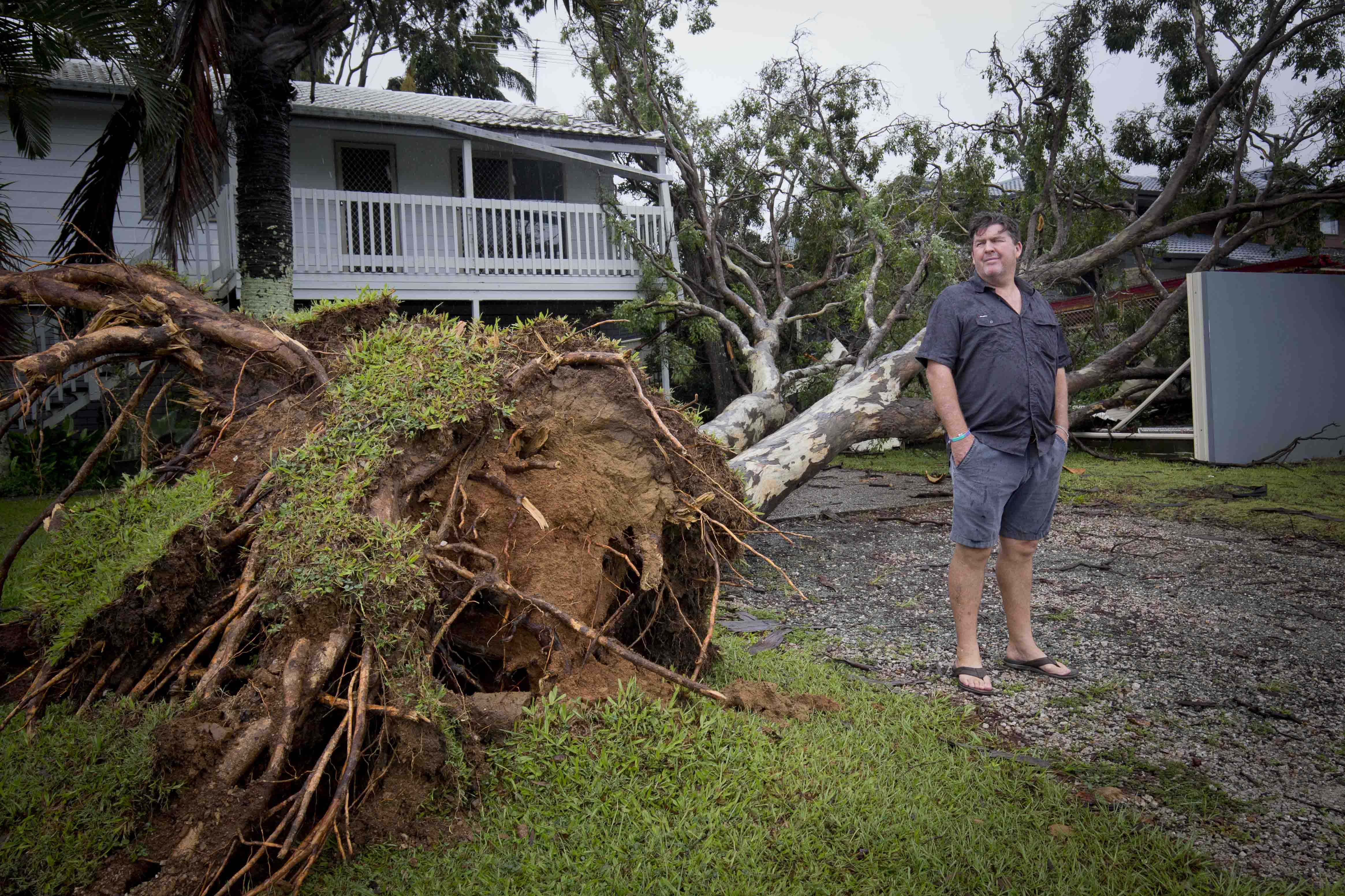 Students protest decision to bar Sheikh Wesam Charkawi from working at ...