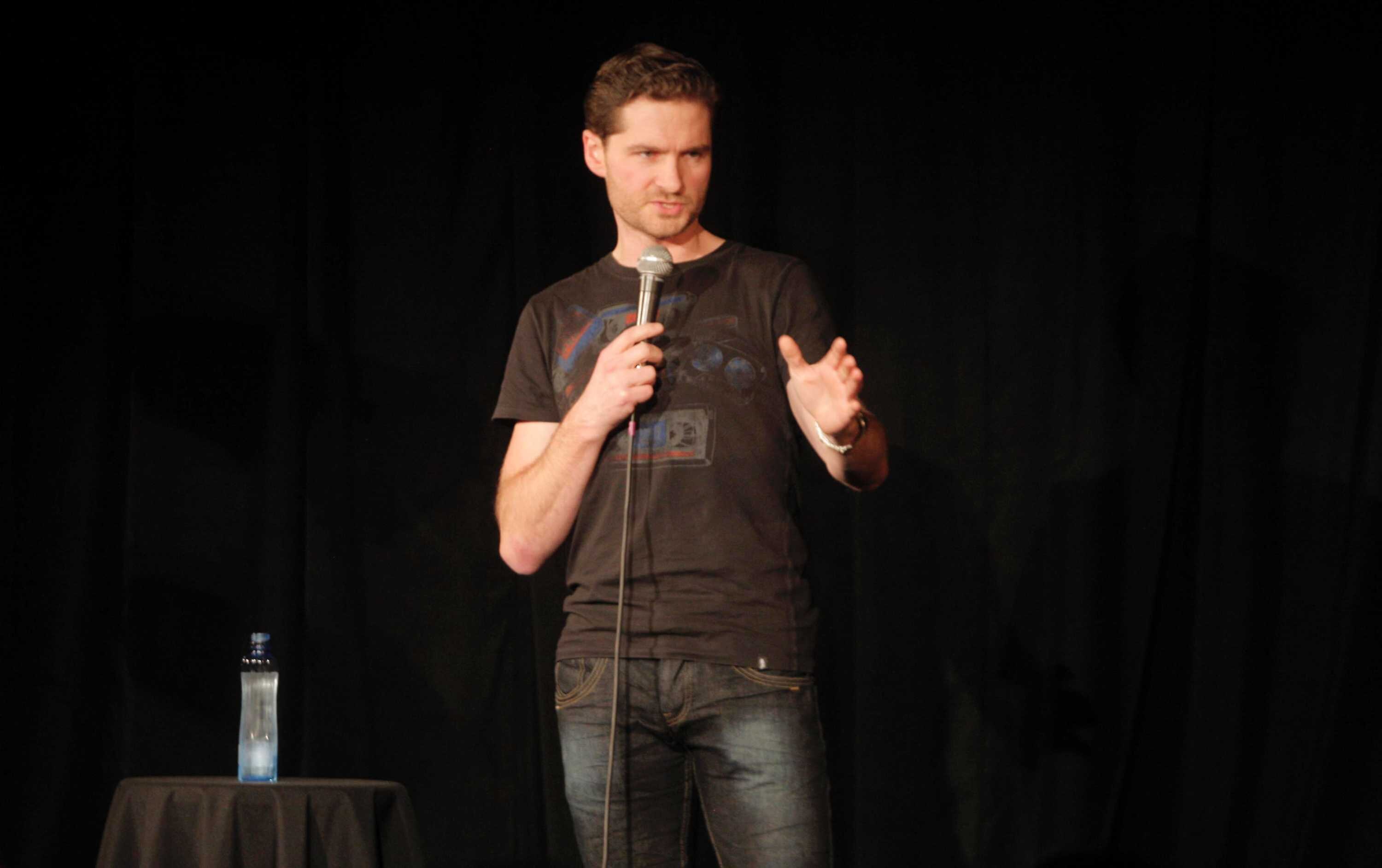 Australian TV presenter Charlie Pickering returns to comedic roots with ...