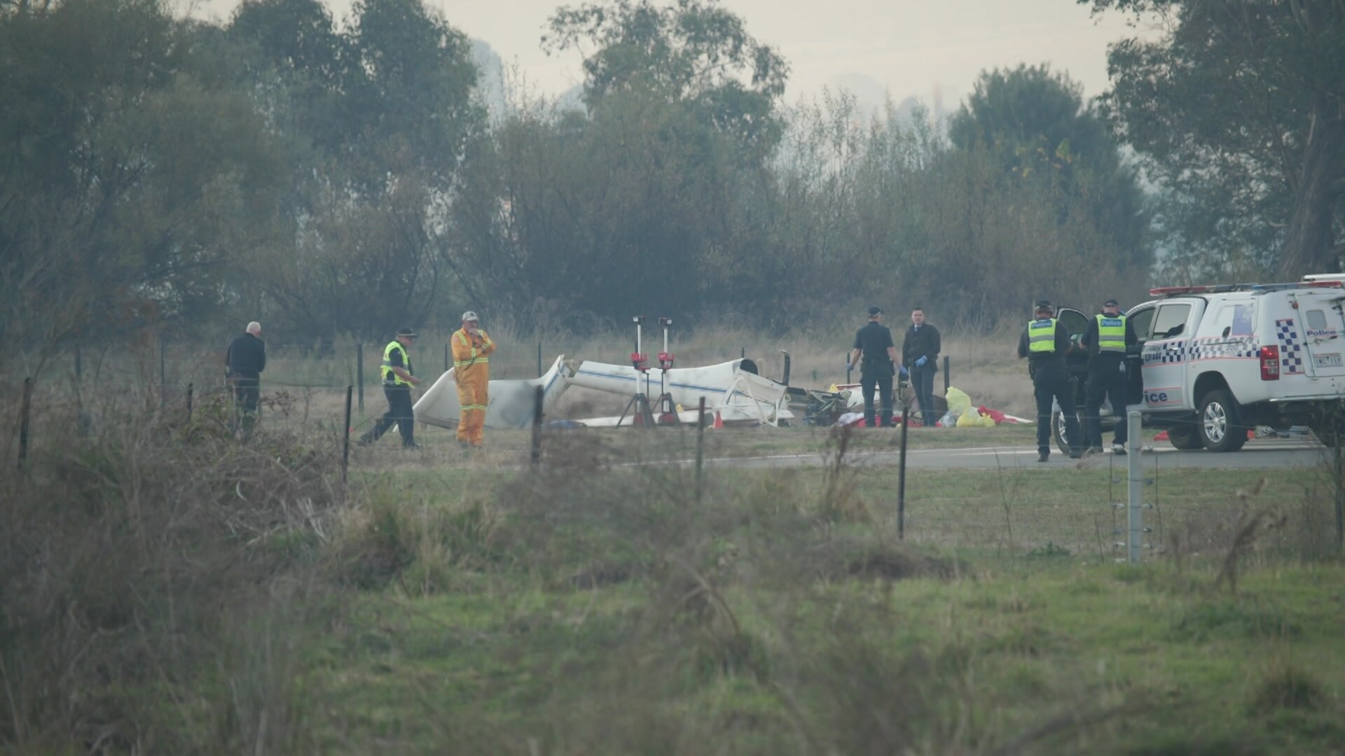 Glider crashes at Mount Beauty in north-east Victoria, killing ...