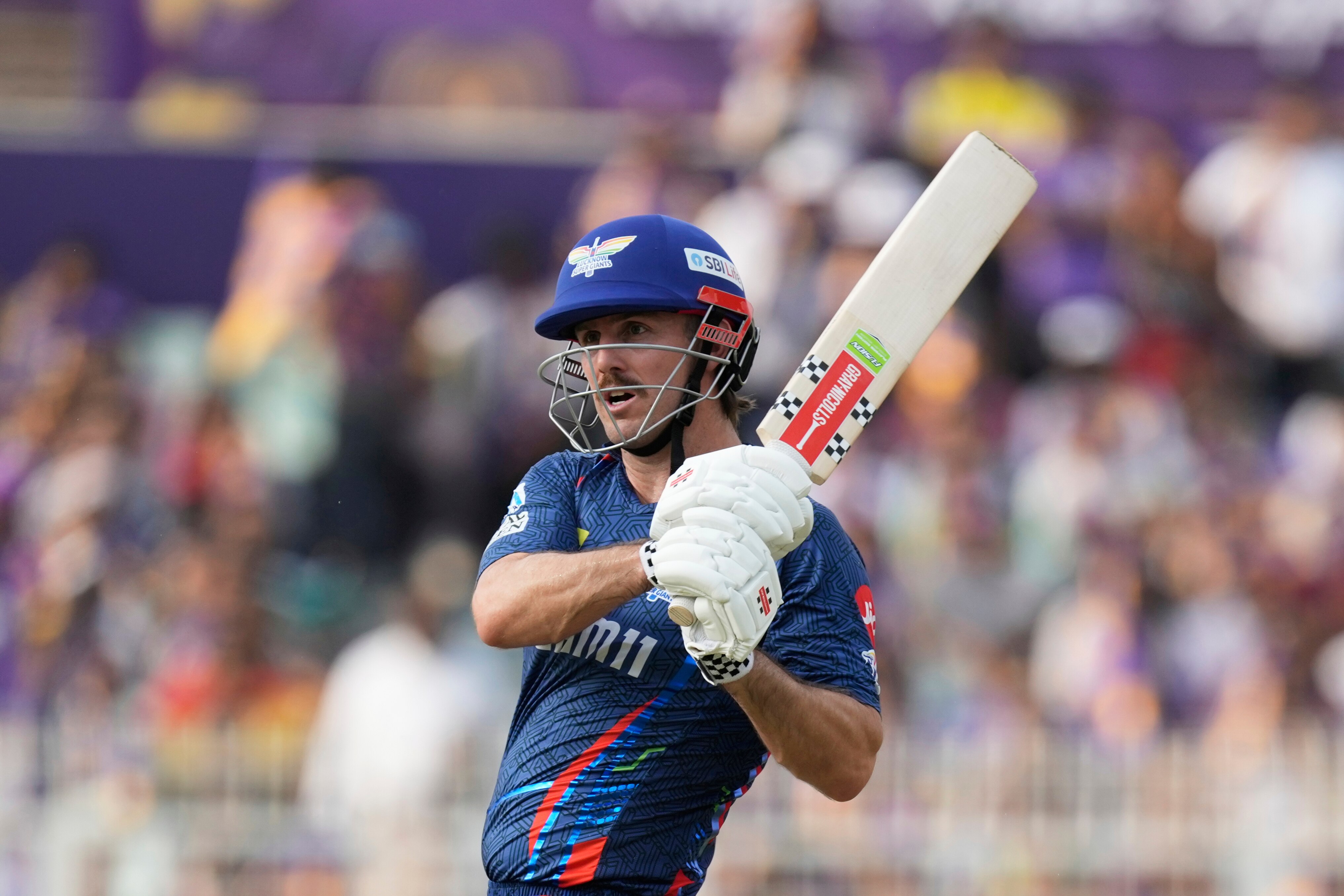 Mitch Marsh continues golden IPL run to help Lucknow to victory in 472 ...