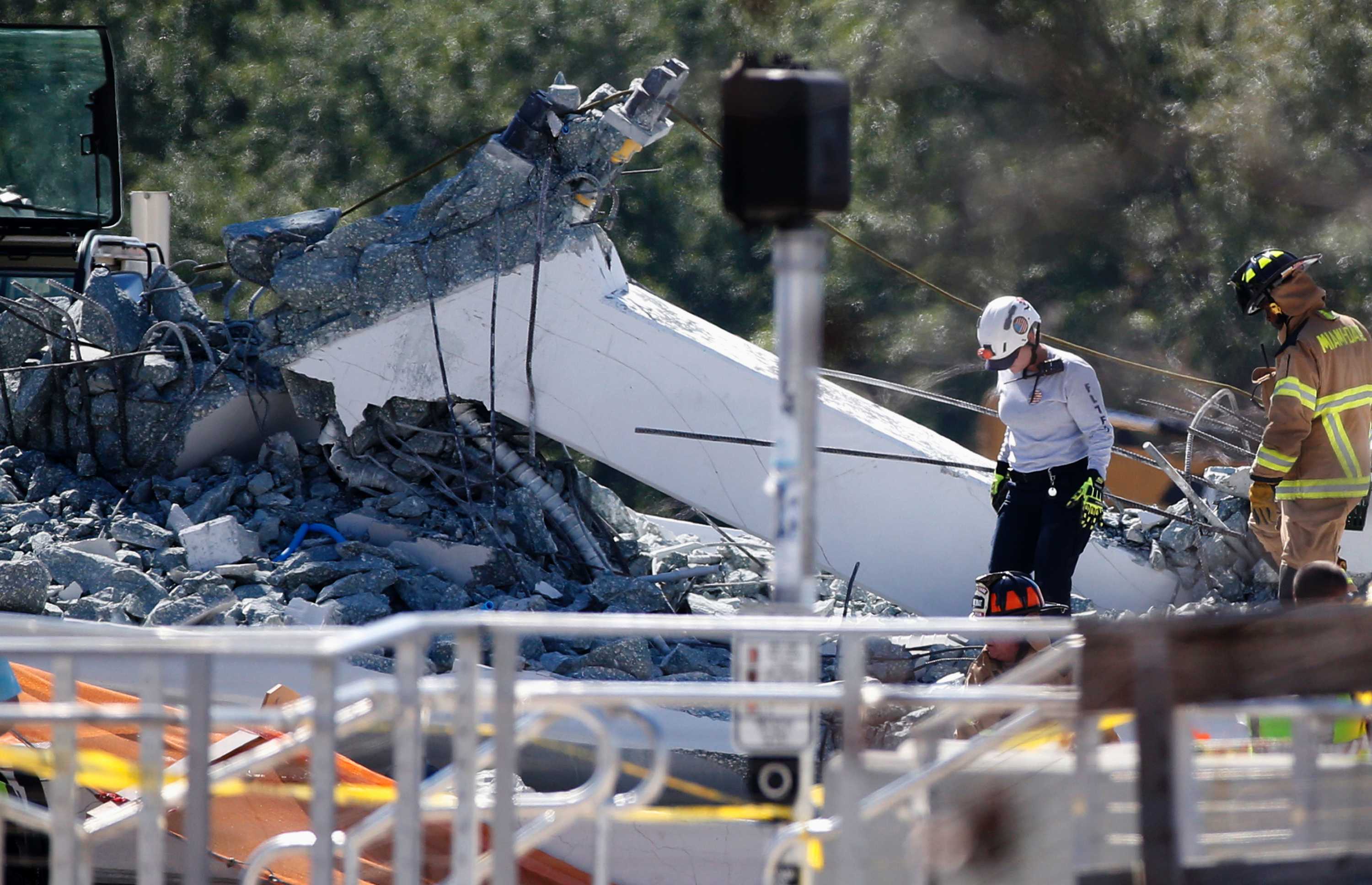 Florida International University bridge collapse kills four, crushes ...