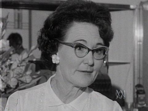 Dame Enid Lyons: a pioneer for women in parliament - ABC Education