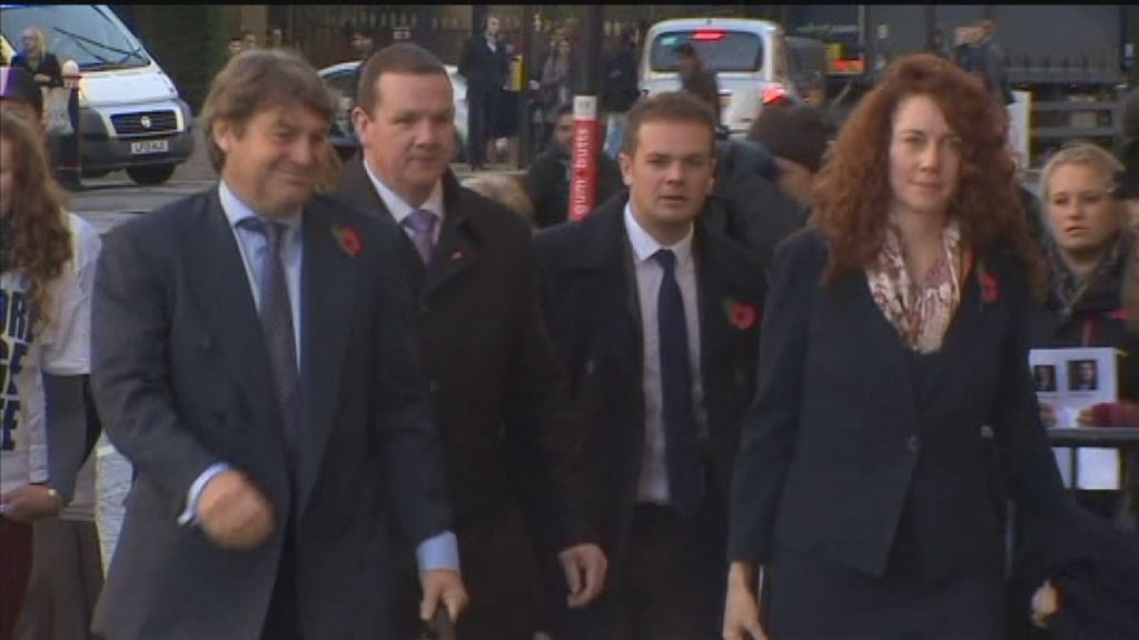 Phone hacking trial: Brooks allegedly tried to hide evidence from ...