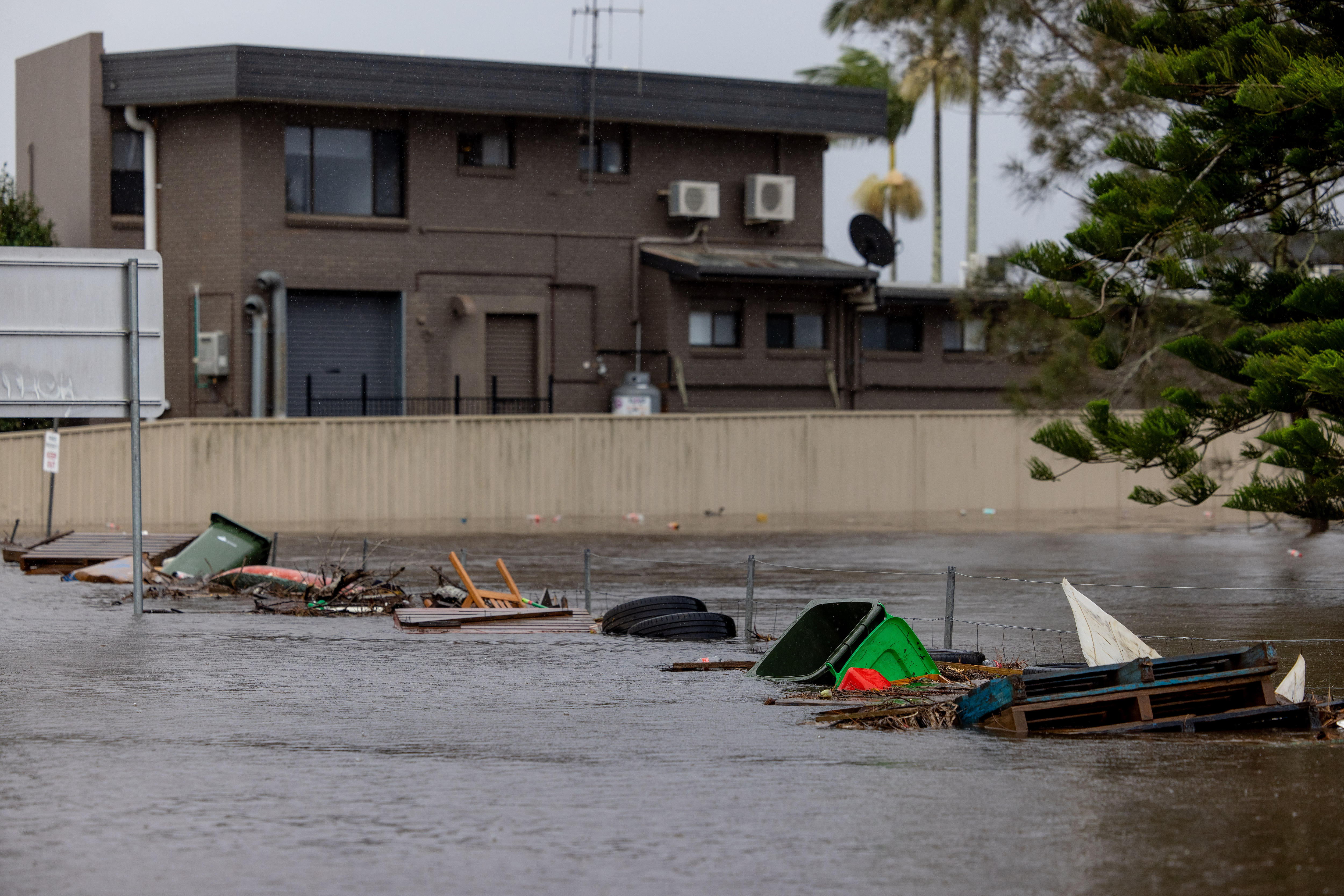 One in 10 homes could become uninsurable by 2035, analyst warns - ABC News