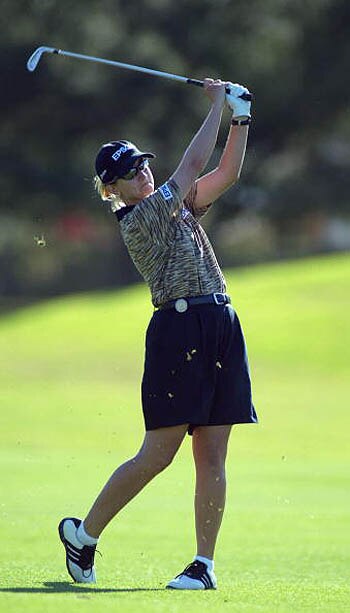 Webb in four-way tie for Phoenix lead - ABC News