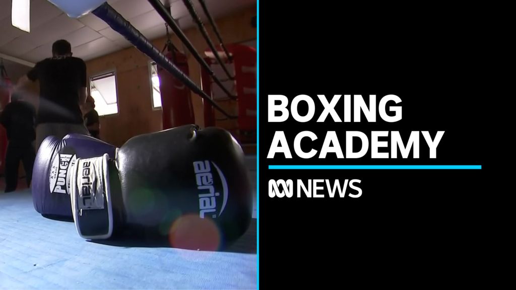 Former champ transforms lives with boxing mentorship program - ABC News