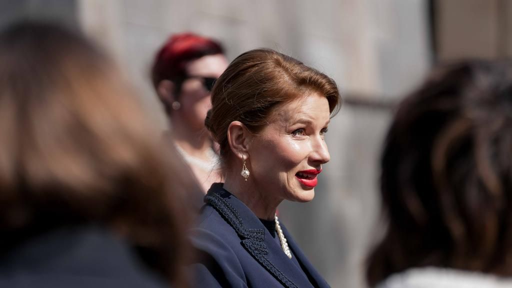 Legal victory for Mona's Ladies' Lounge - ABC listen