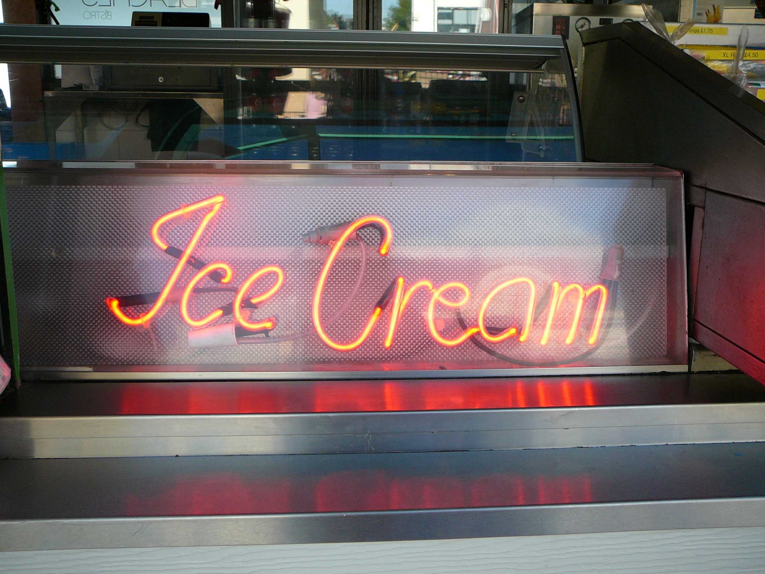 Knickerbocker Glory - ABC Radio National