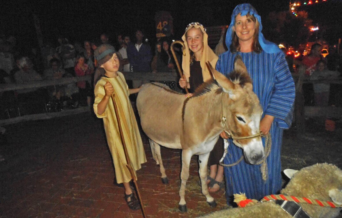 Christmas: South Australians support charities, recreate the nativity ...
