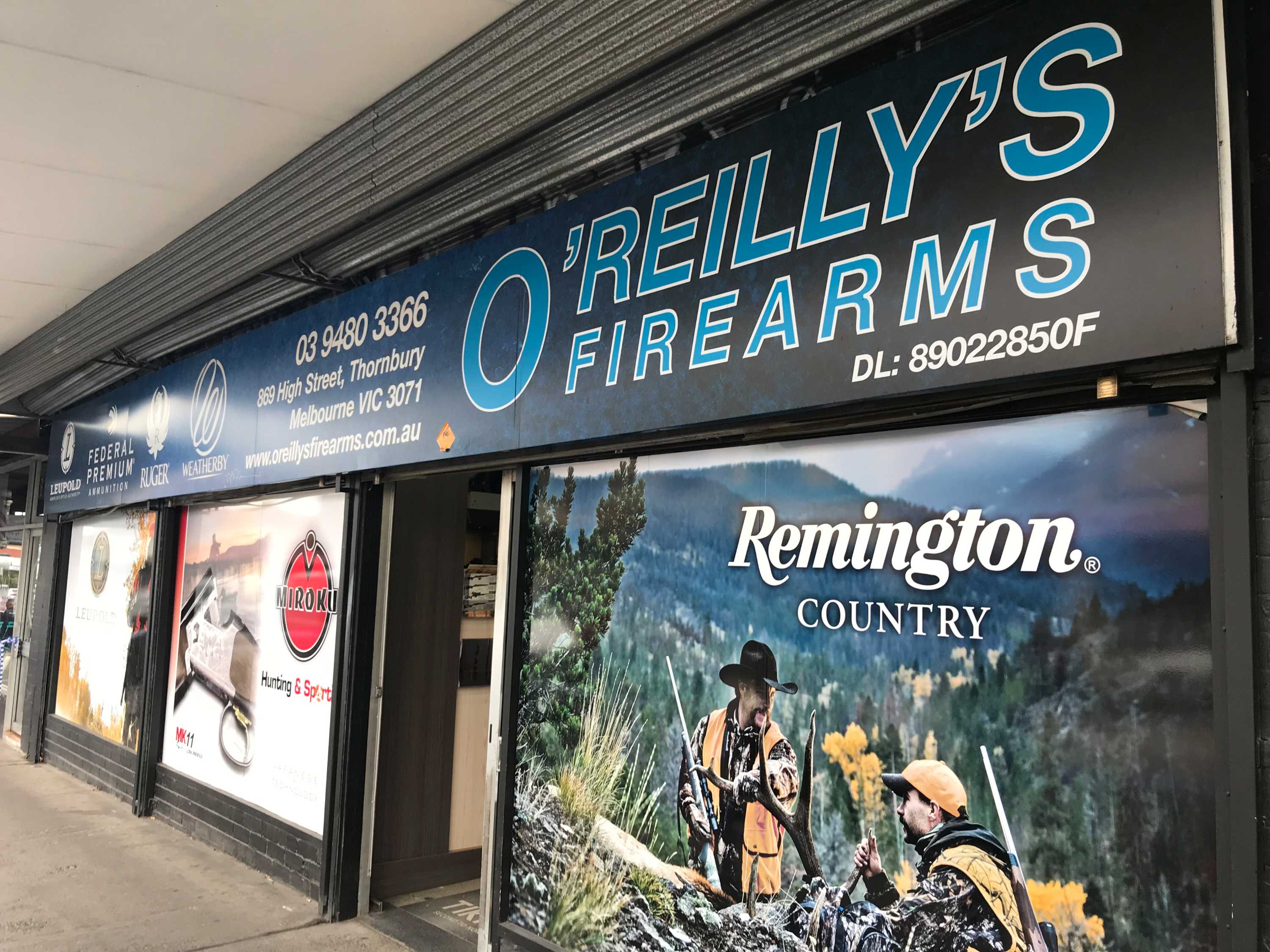 Melbourne gun store 'targeted' by armed thieves with over a dozen ...