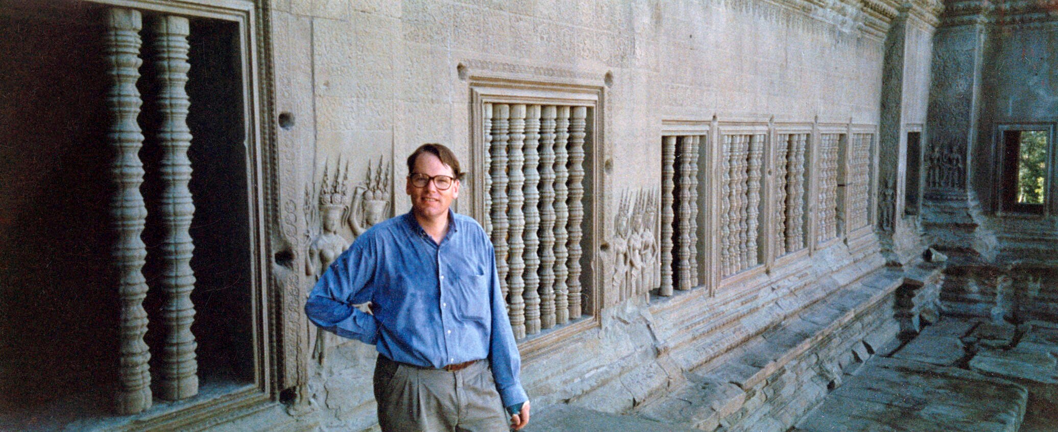 Mark Colvin, the man who watched the world for Australia - ABC News