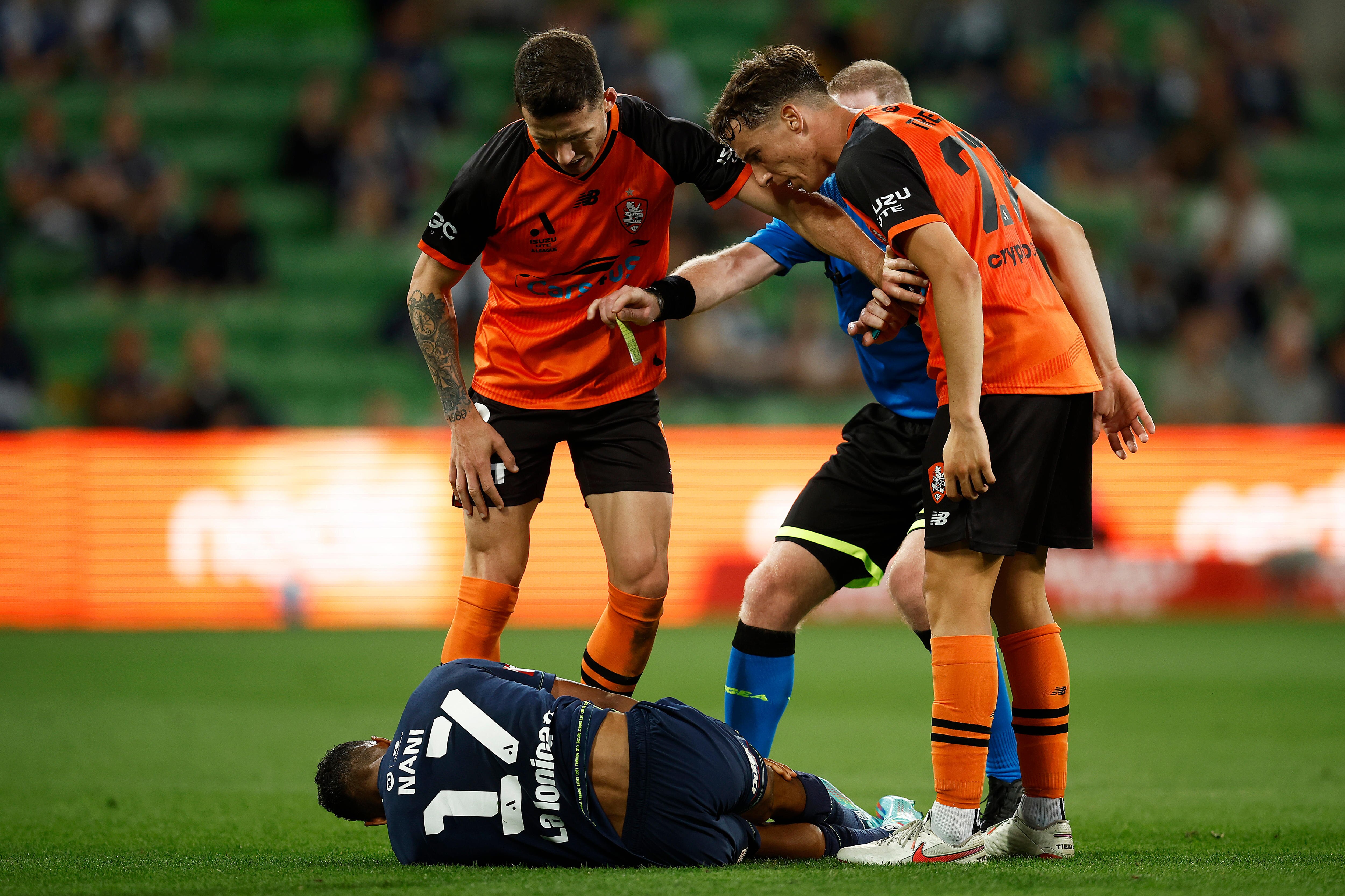 Melbourne Victory lose marquee signing Luis Nani for the season after ...