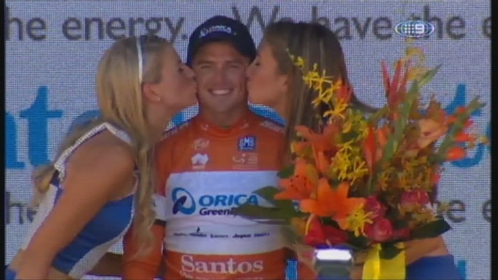 Gerrans rides into history - ABC News