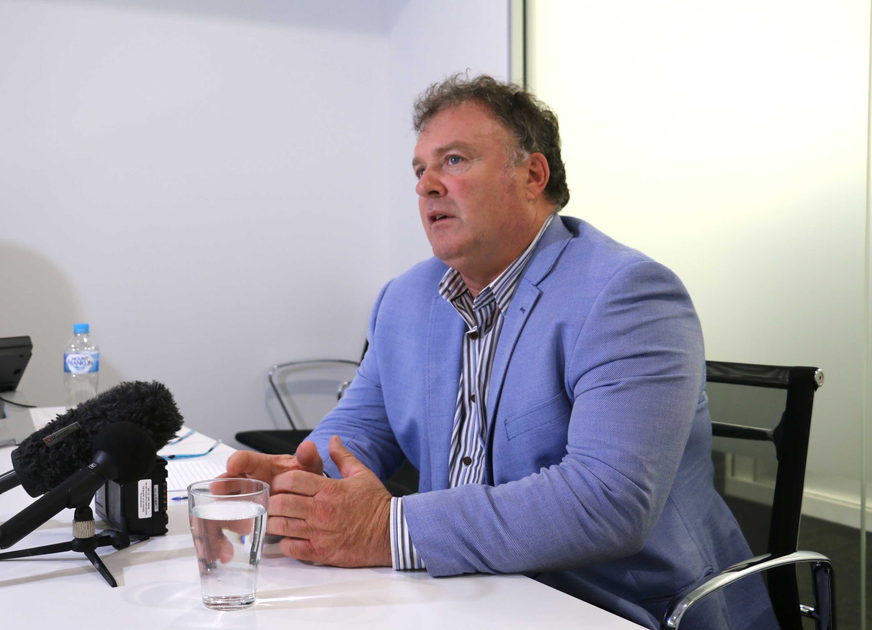 WA One Nation Senator Rod Culleton fights theft charge - ABC listen