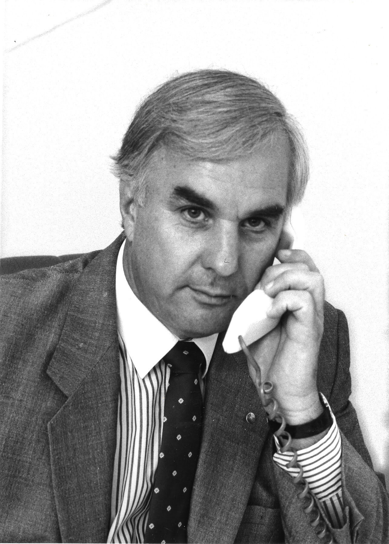 Queensland parents hiring private investigators to track down wayward ...