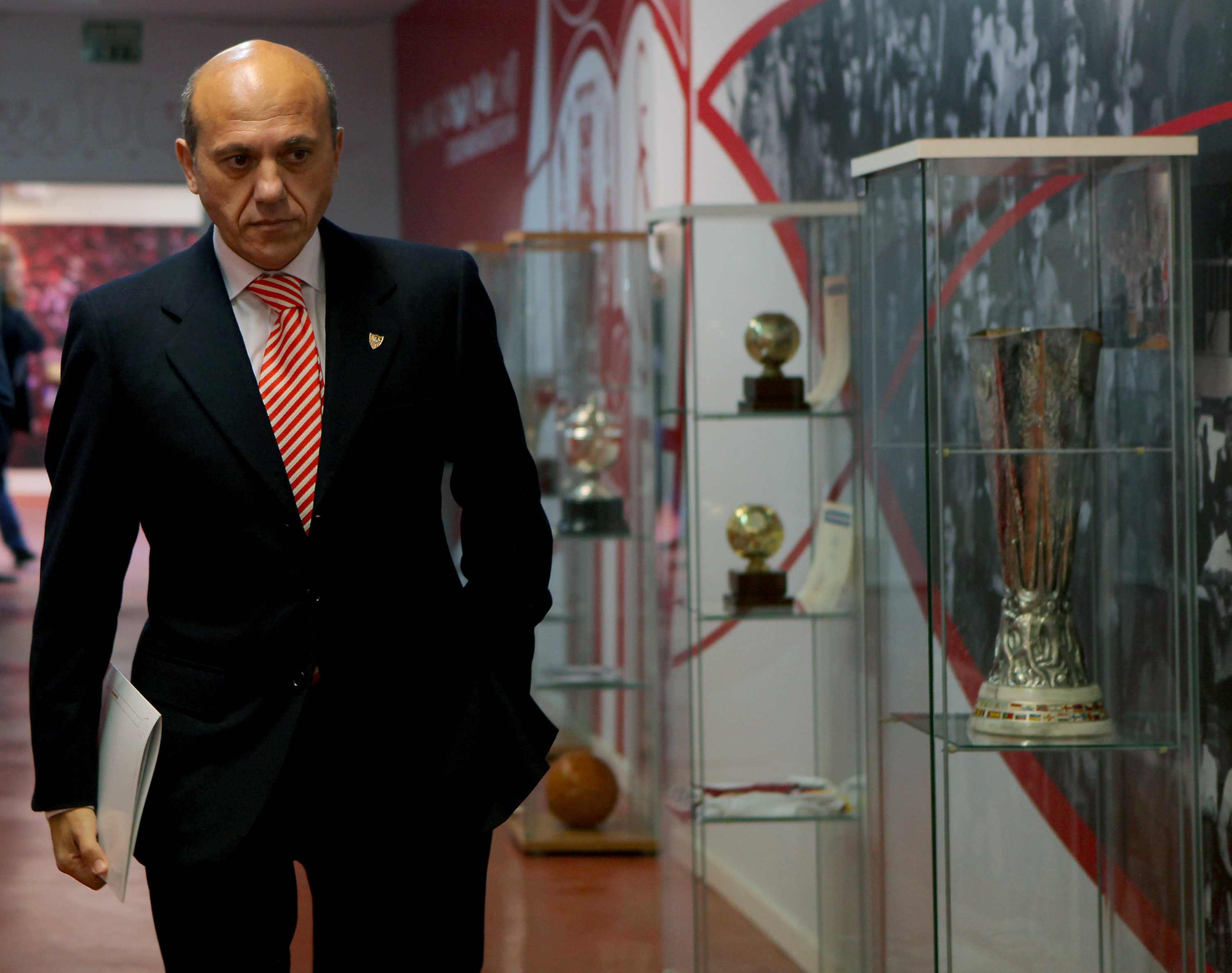 Sevilla president Jose Maria Del Nido resigns from club after losing ...