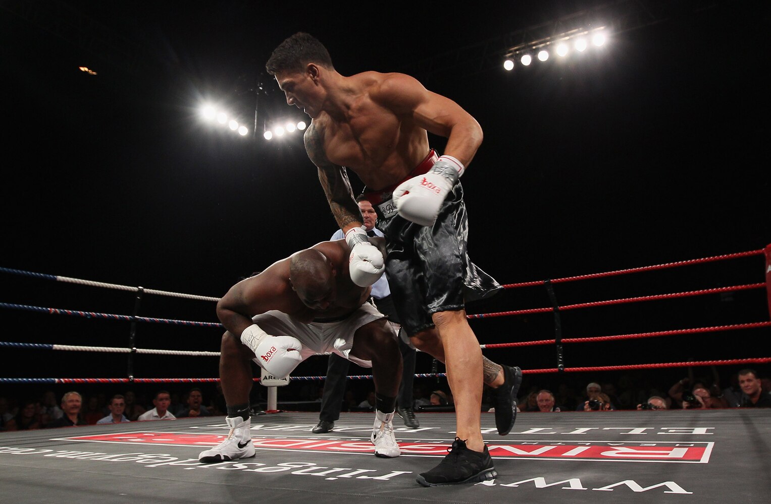 SBW king of NZ ring with early knockout - ABC News