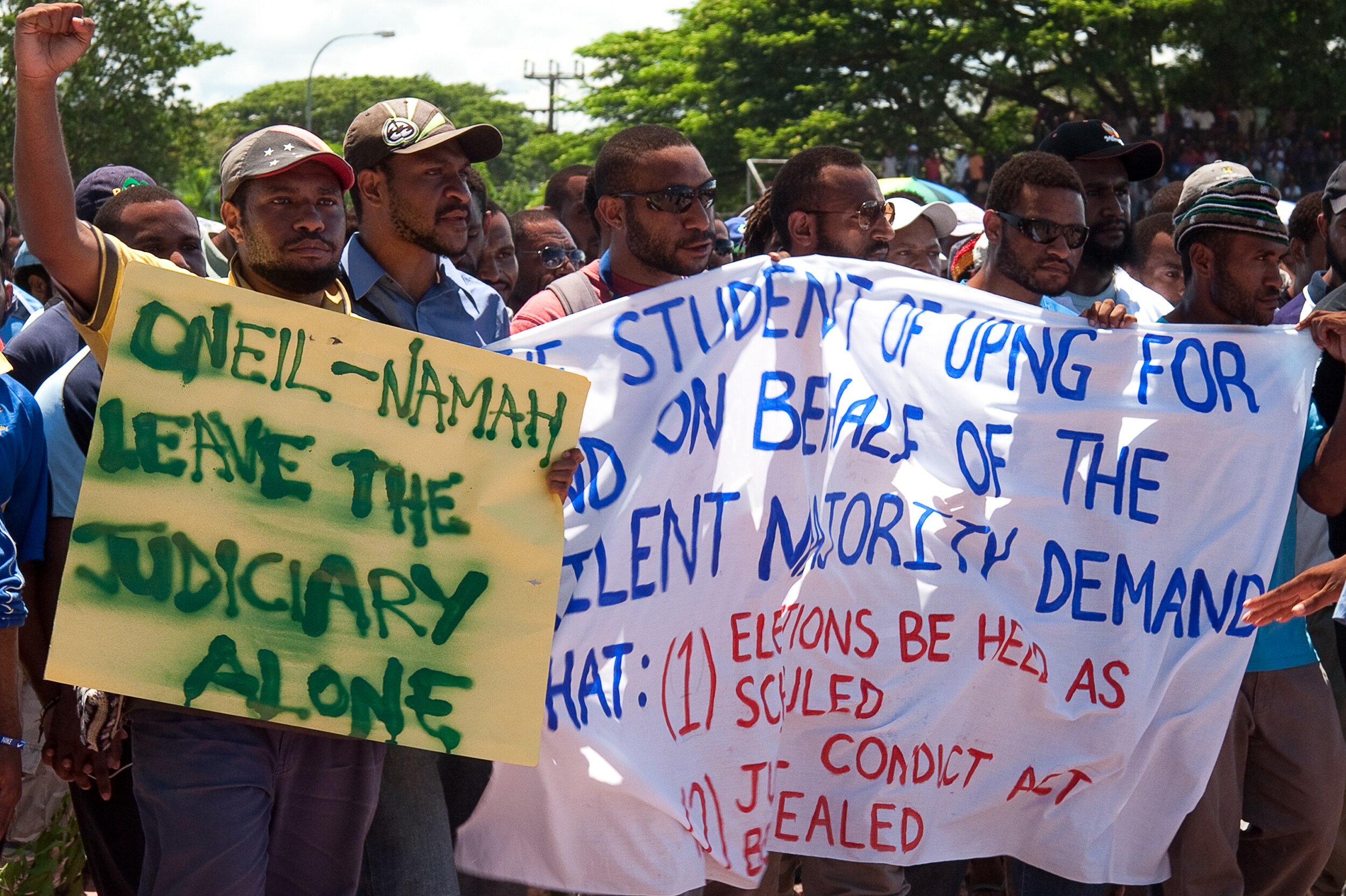 O'Neill assures protesters over PNG election date - ABC News