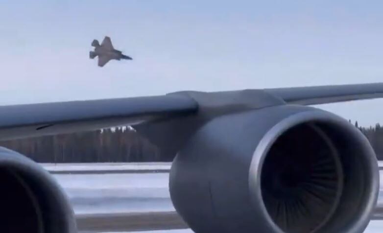 Pilot safe after F-35 military jet crash lands at Alaska Air Force base ...