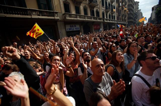 Catalans strike in referendum violence protest - ABC listen