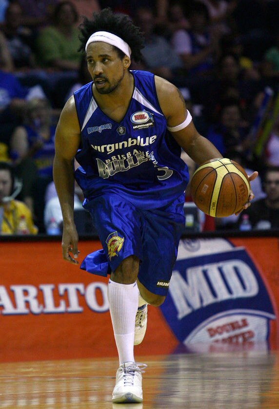 Bruton and Mackinnon quit Bullets - ABC News