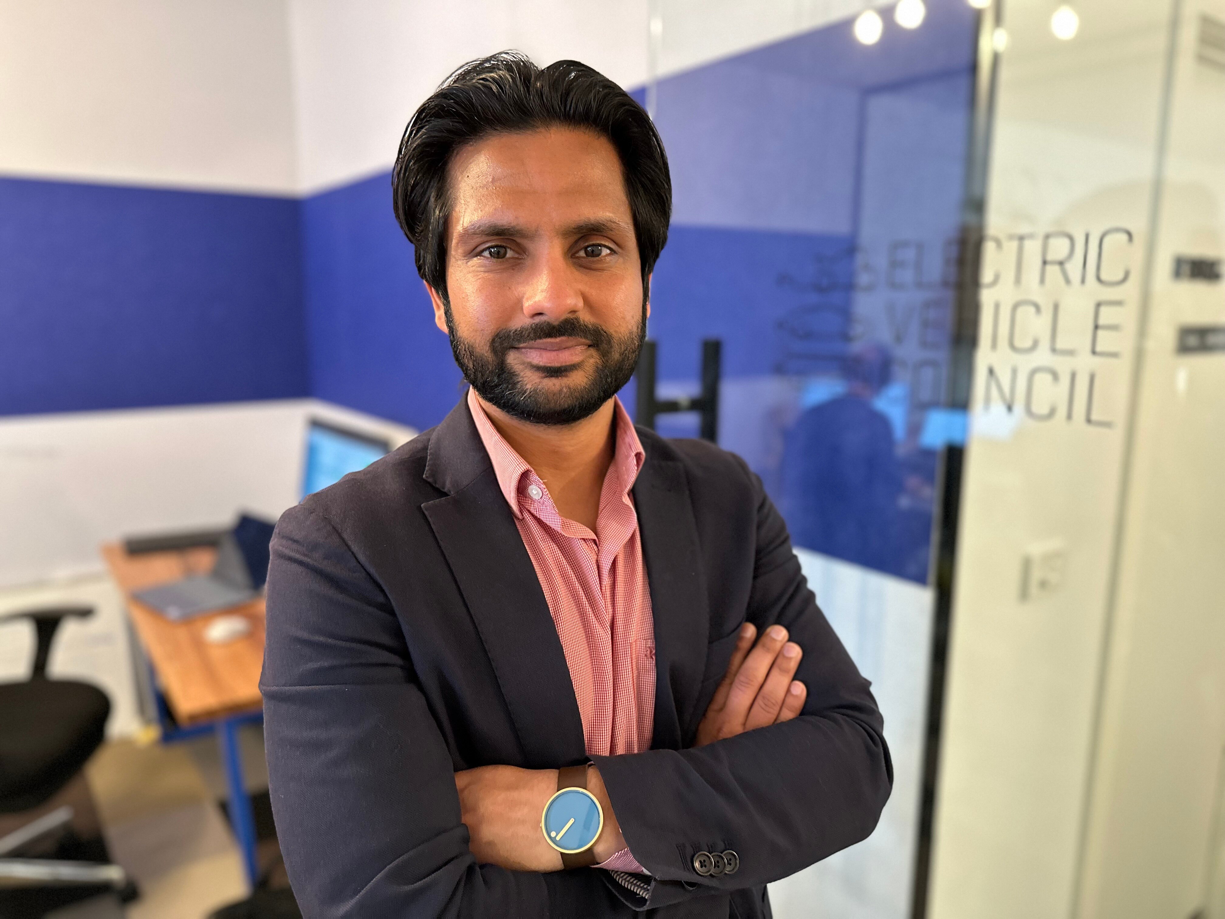 As hybrids charge ahead of EVs in the battle for dominance in Australia ...