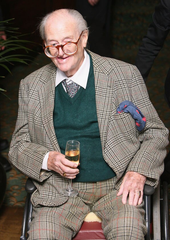 Sir John Mortimer dies, aged 85 - ABC News