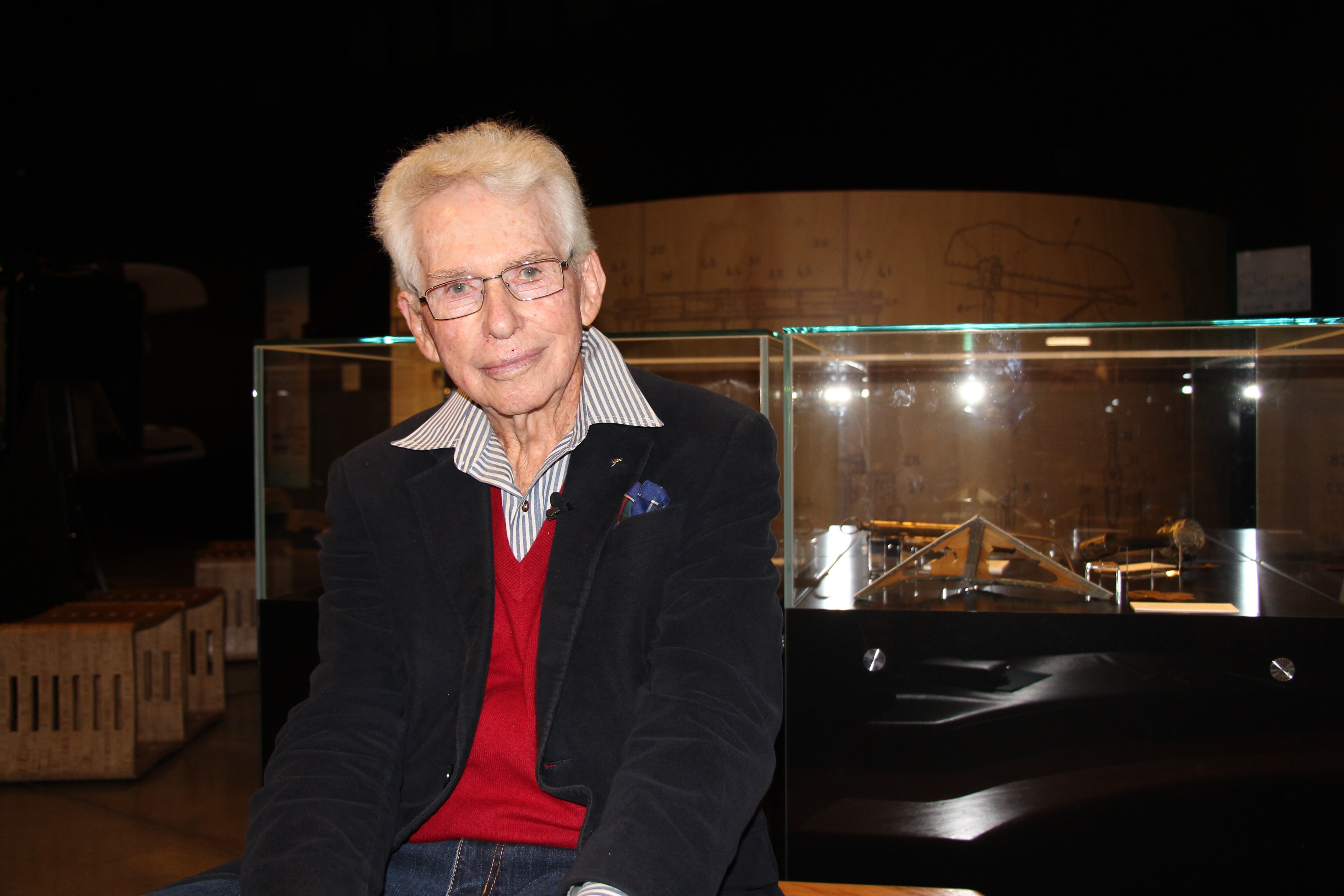 How a piece of Bert Hinkler's glider survived NASA's Challenger ...